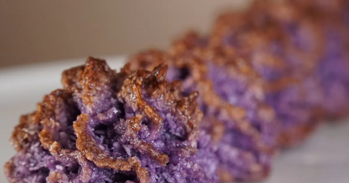 Ube Macaroons - 8 Pack by MacBaby | Goldbelly