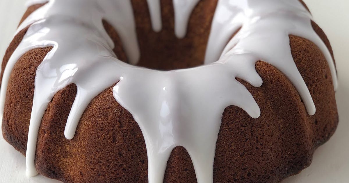 GIANT Lemon Pound Cake by Southern Girl Desserts | Goldbelly