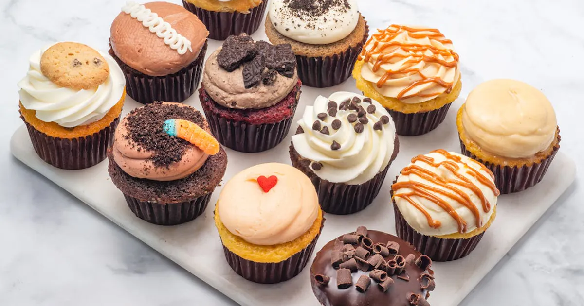 Mini Cupcakes Best Seller by Misha's Cupcakes | Goldbelly