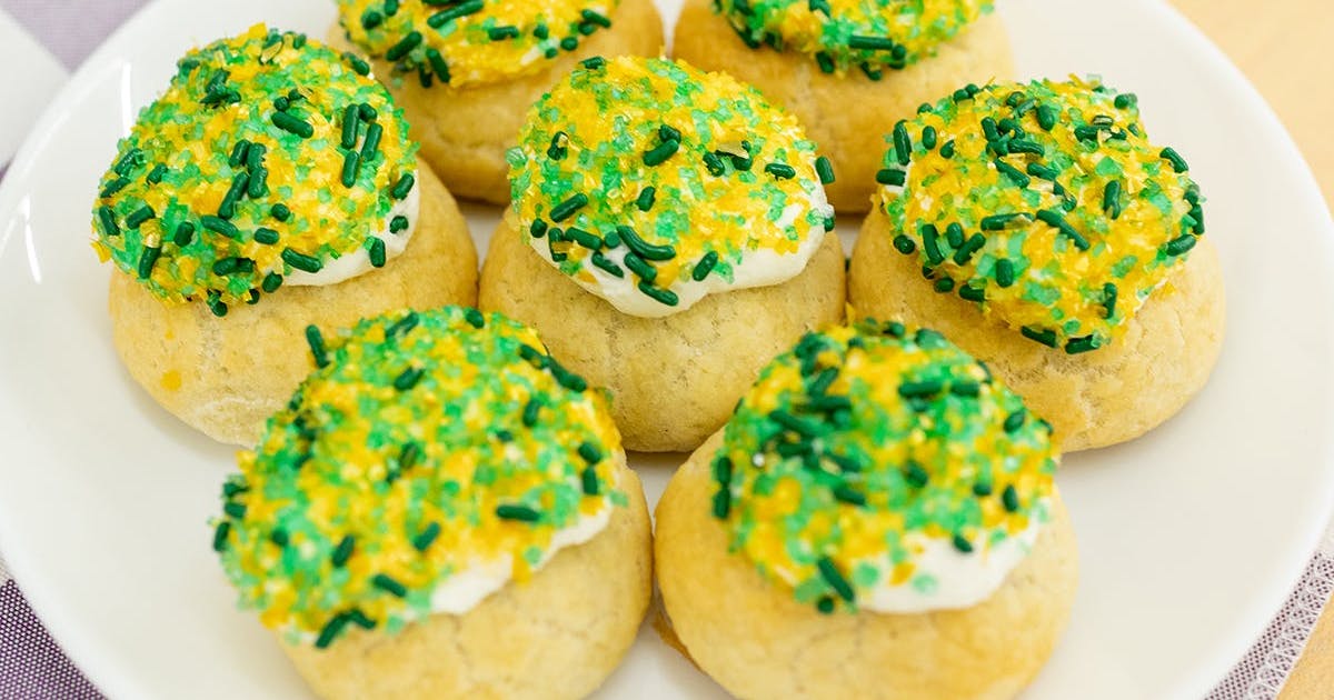 St. Patrick Pie Holes - 24 Pack by The Pie Hole | Goldbelly