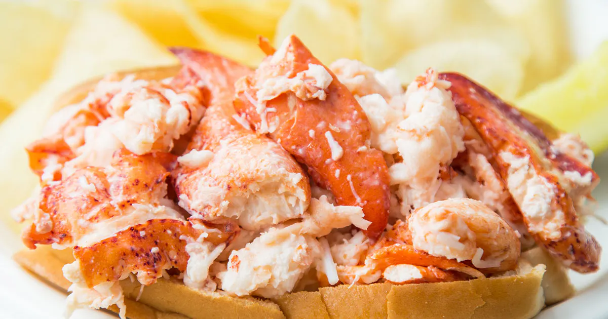 Lobster Roll Kit - 4 Pack by Kelly's Roast Beef | Goldbelly