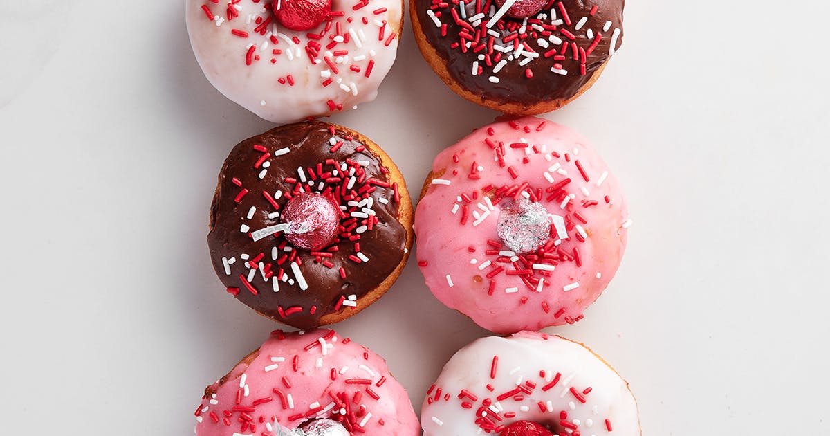 Vanilla & Chocolate Valentine Cake Donuts - 12 Pack by Primo's Donuts ...