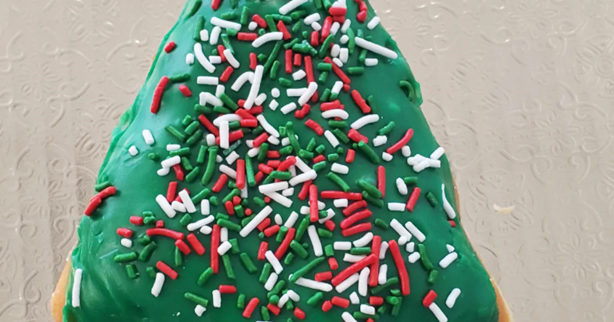 Christmas Tree Donuts - 6 Pack by Primo's Donuts | Goldbelly
