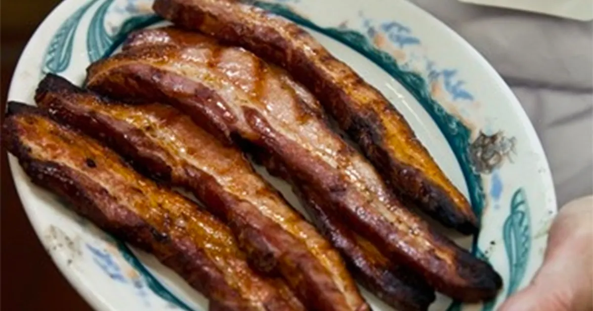 Peter Luger Extra Thick Cut Bacon - 6 Pack by Peter Luger Steak House ...