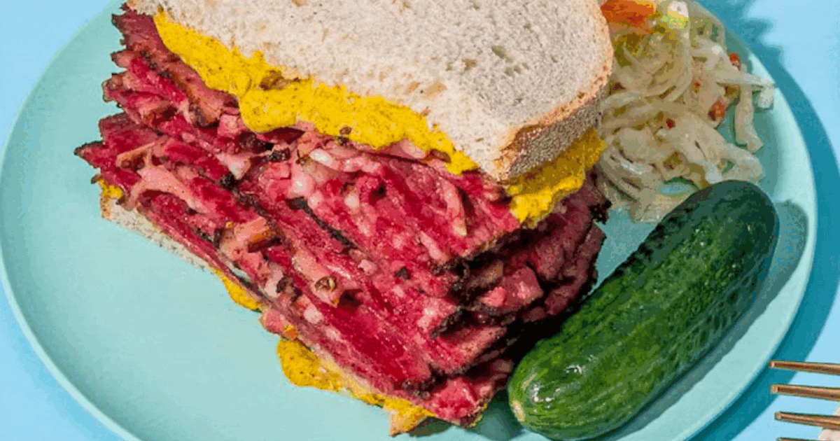 Pastrami or Corned Beef Sandwich Kit by Liebman's Kosher Deli | Goldbelly