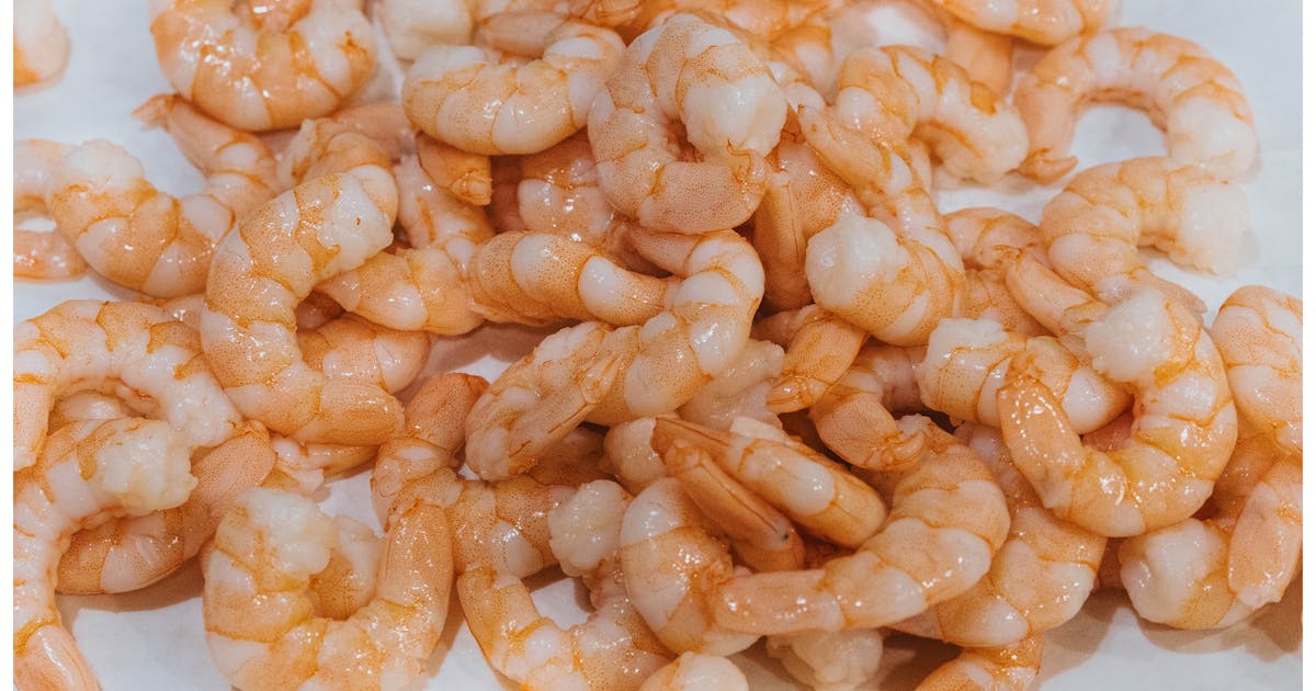 Cooked, Peeled & Deveined Shrimp - All Natural, 1 lb by Pike Place Fish ...