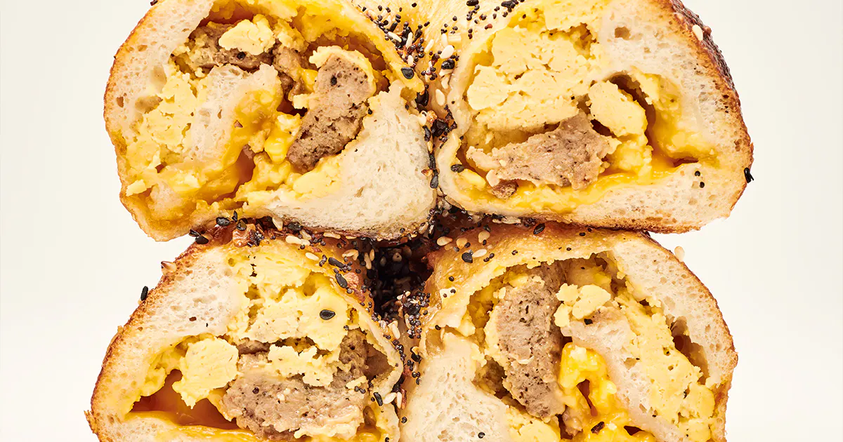 Vegan Sausage, Egg & Cheese Stuffed Bagels - 6 Pack by Moonrise Bagels ...