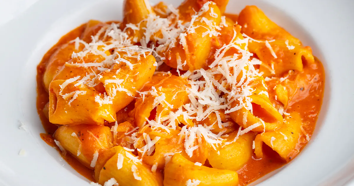 Vegan Spicy Rigatoni Vodka for 4 by Crossroads Kitchen | Goldbelly