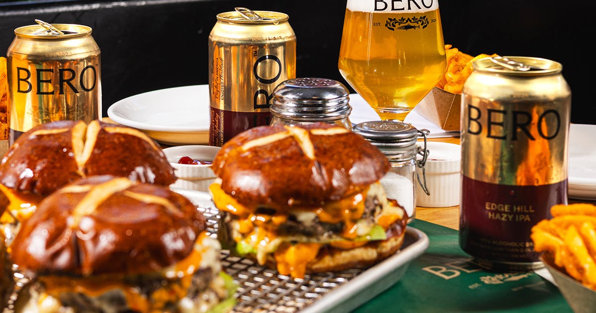 Le Big Matt Burger + BERO Edge Hill Hazy IPA Kit by Emmy Squared ...