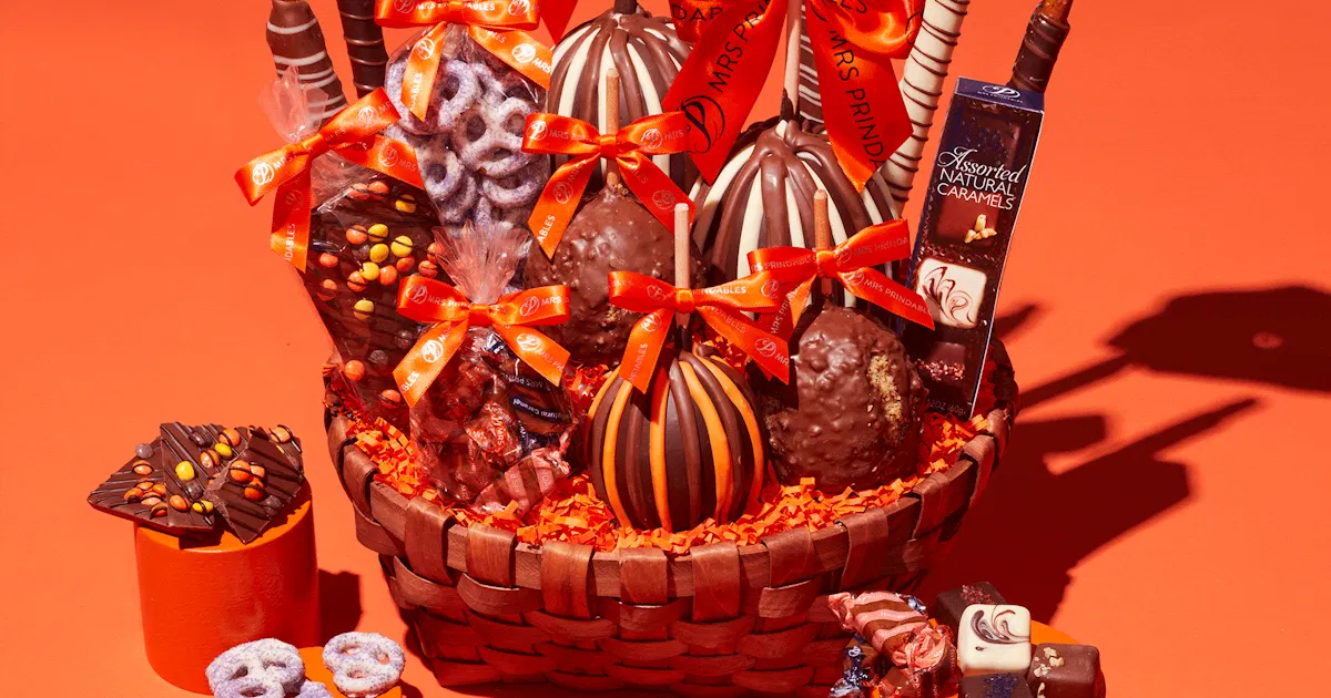 Fall Caramel Apple & Confections Premium Gift Basket by Mrs. Prindables ...