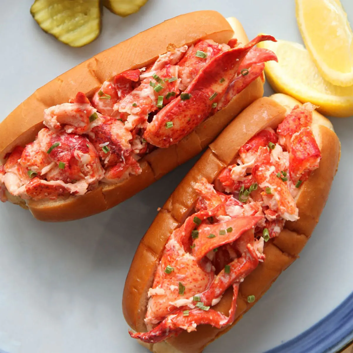 Maine Lobster Roll Kit - 8 Pack + 32 oz. FREE Lobster Bisque by Hancock ...