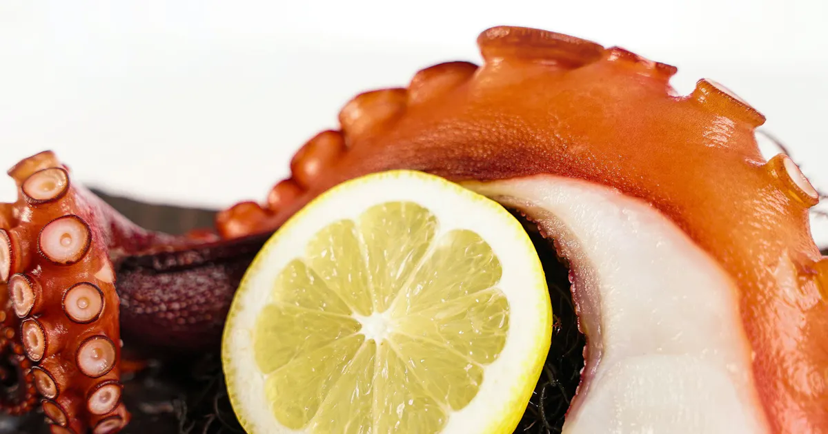 Madako Tako Octopus by Honolulu Fish Company | Goldbelly