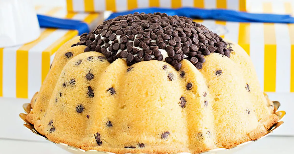 Chipper Jane Pound Cake by Janie's Cakes | Goldbelly