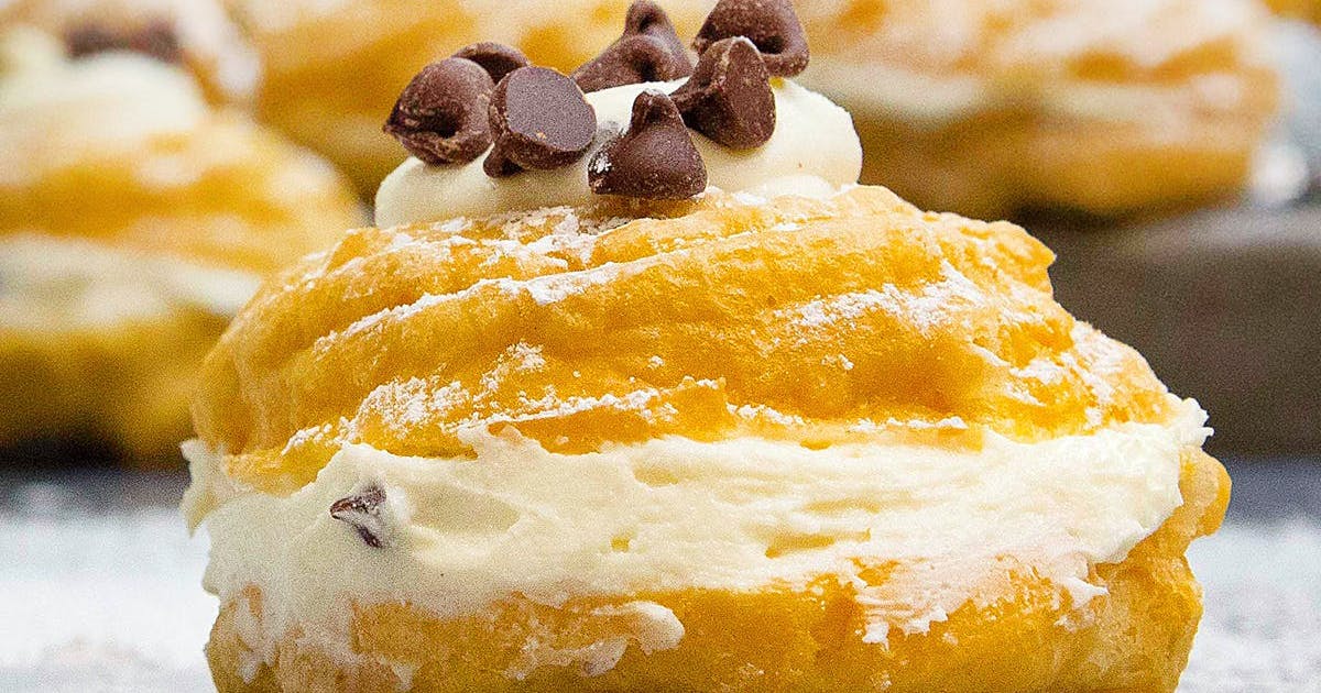 Saint Joseph's Italian Pastries - 6 Pack by Ferrara Bakery | Goldbelly