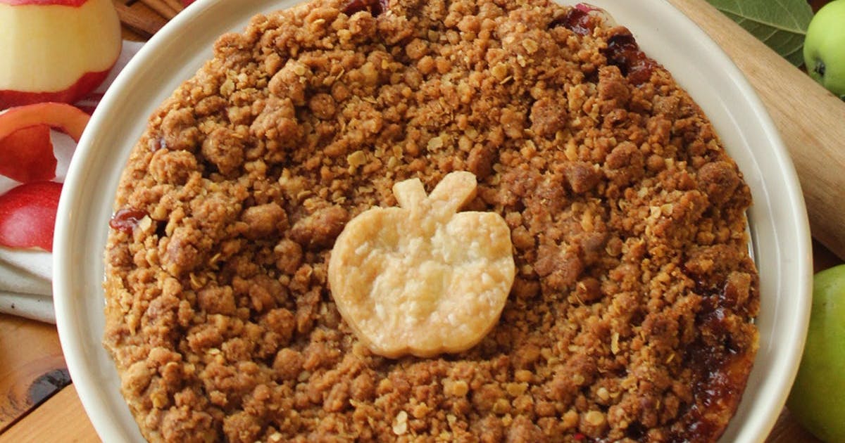 Apple Mountain Top Pie by Grand Traverse Pie Company | Goldbelly