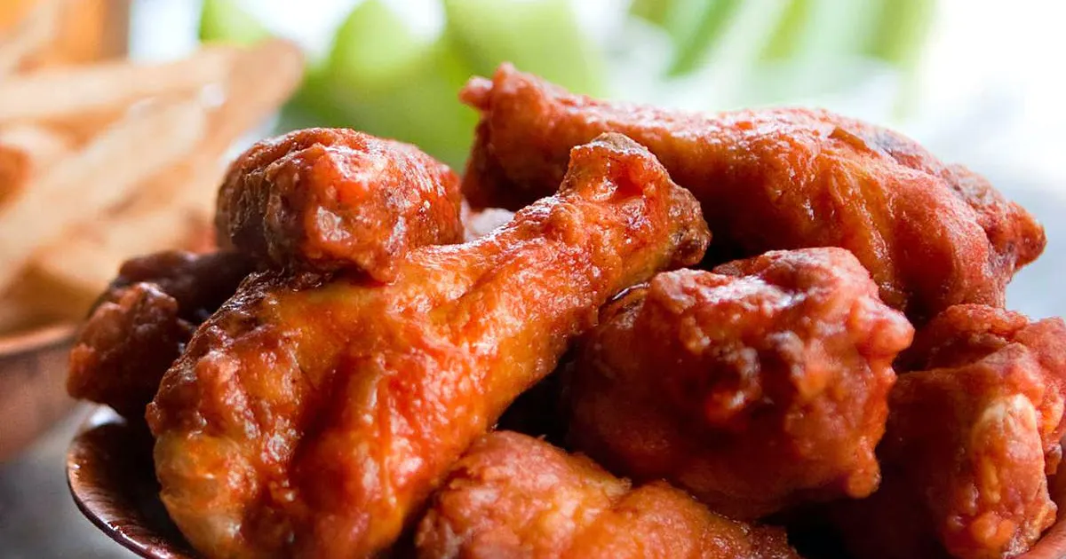 Famous Buffalo Wings - 100 Pack - Choose Your Own by Duff's Famous ...