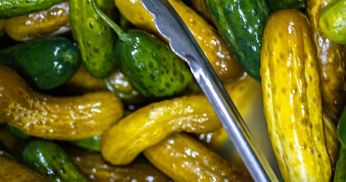 Kenny & Ziggy's Deli Pickles by Kenny & Ziggy's Delicatessen | Goldbelly